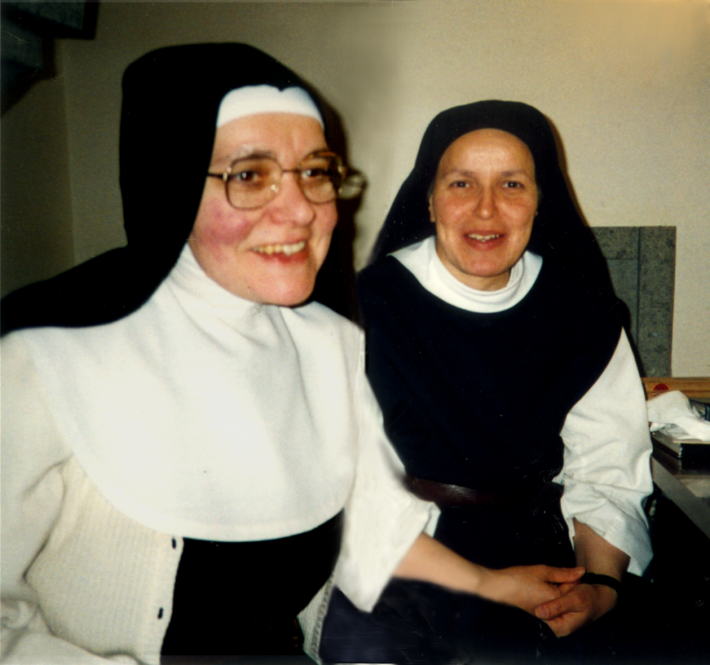 BLANDINA PASCHALIS SCHLÖMER – MANOPPELLO